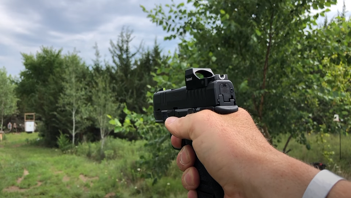 Bushnell RXU200 Ultra Compact Review |gun.deals